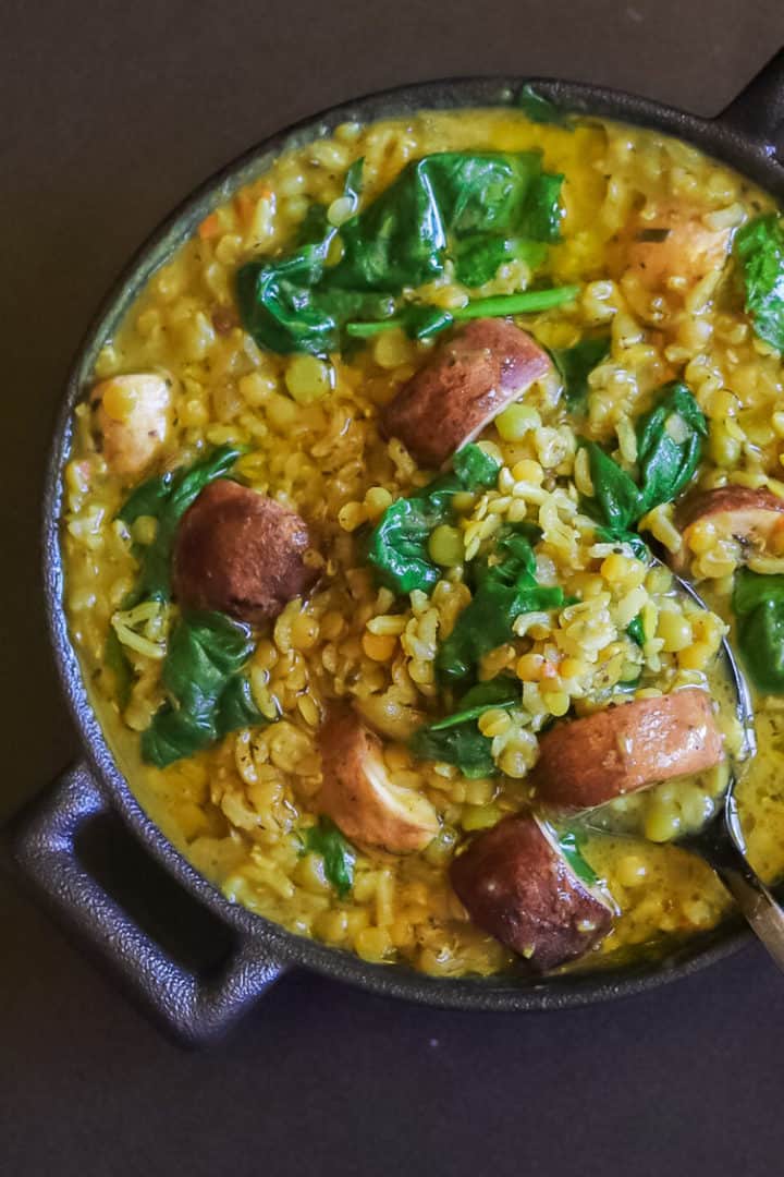 Flavorful curry with rice & split peas - FOODHEAL