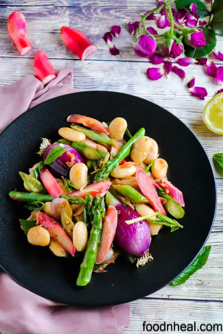 Unique, quick, and delicious recipe with rhubarb - FOODHEAL