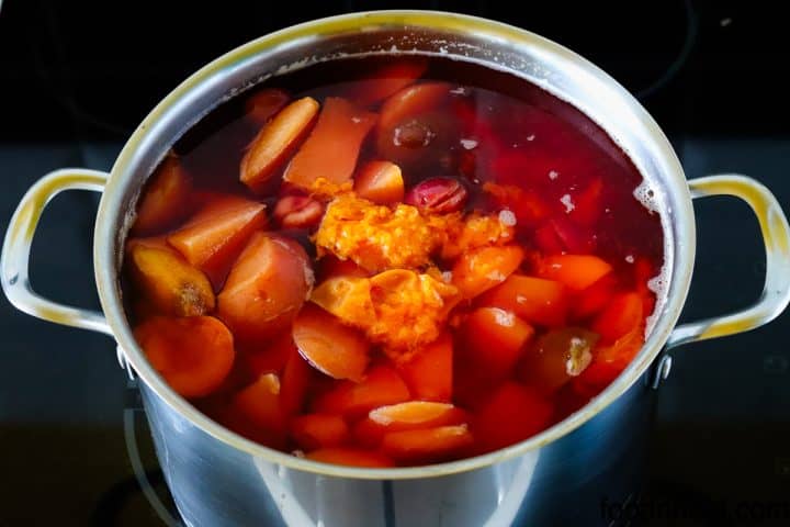 Discover how to make this delightful summer kompot - FOODHEAL